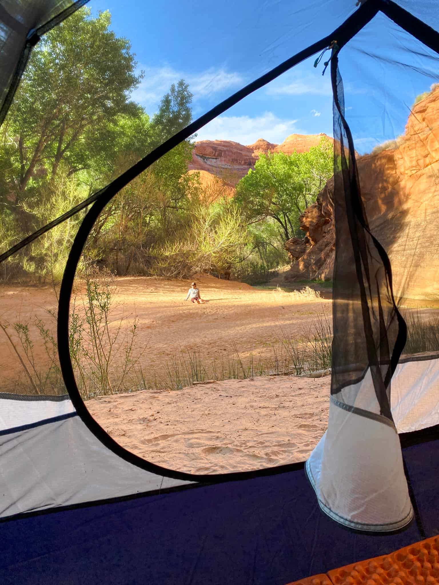 What You Need to Know Before Backpacking in Coyote Gulch | kateoutdoors.com