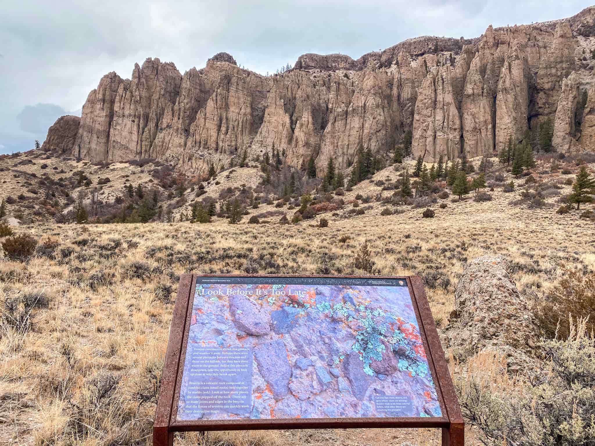 Hiking the Dillon Pinnacles Trail in Curecanti National Recreation Area ...